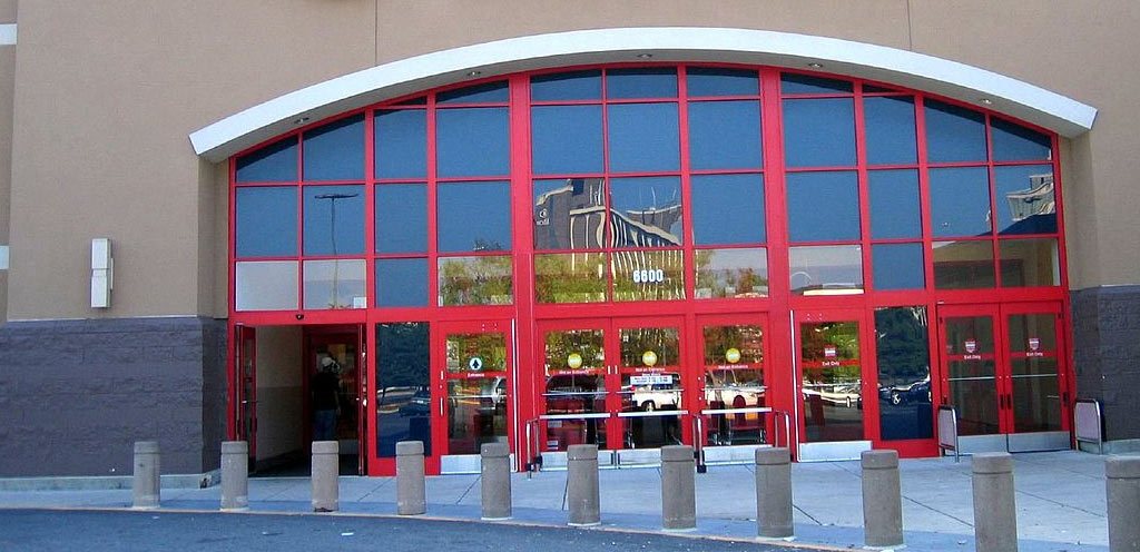 Target Tests New Displays - Point of Purchase International Network