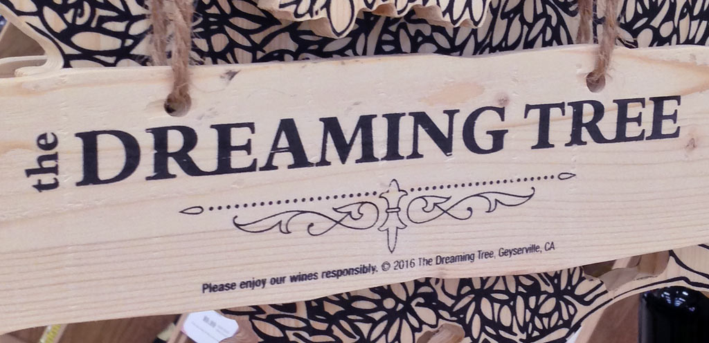 Pairing Up The Dreaming Tree Wine Display - Point of Purchase ...