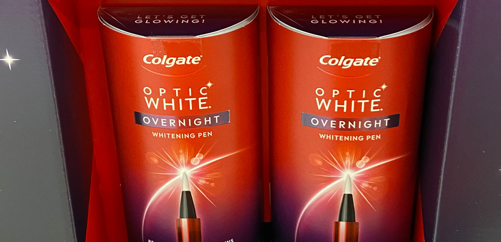 Colgate Display Helps Shoppers Whiten Their Teeth - Point of Purchase ...